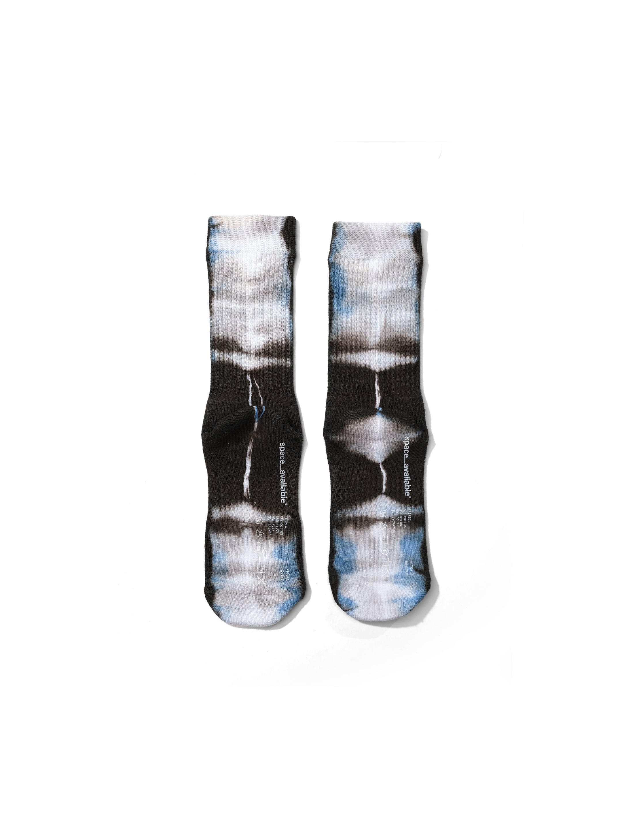 Natural Movement Plant Dye Socks Blue – Space Available Indonesia
